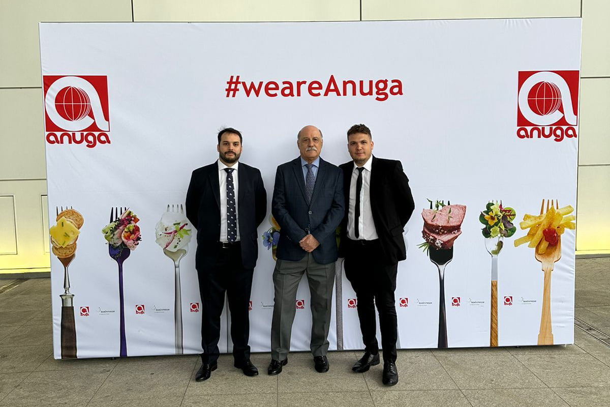 Nosotros – Logicon